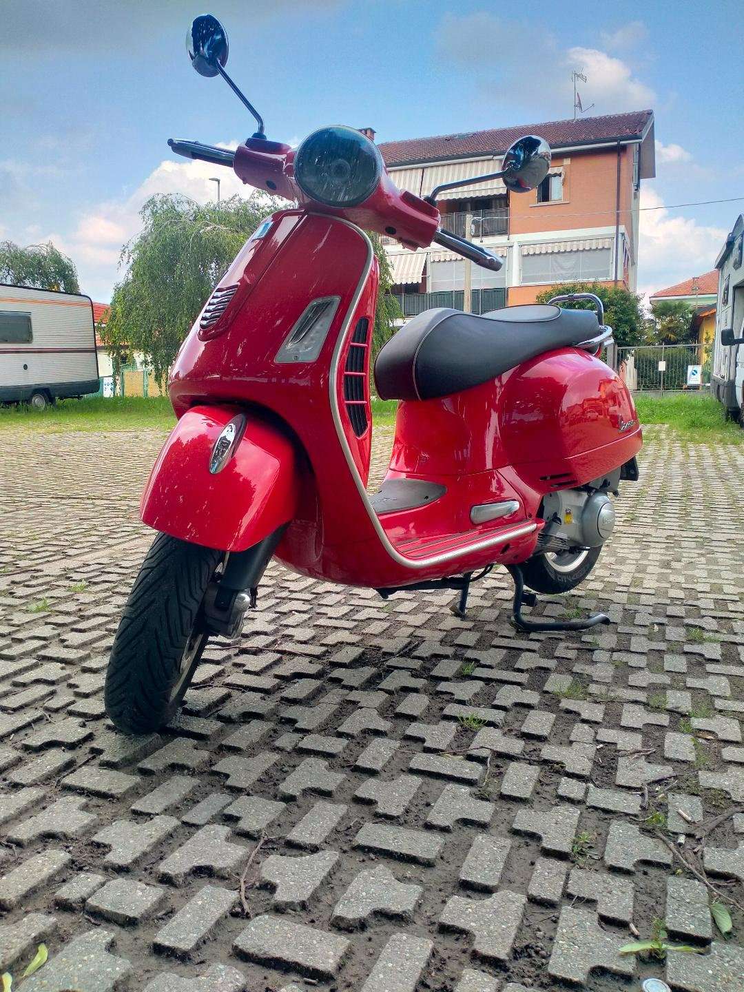 Vespa GTS Super 300