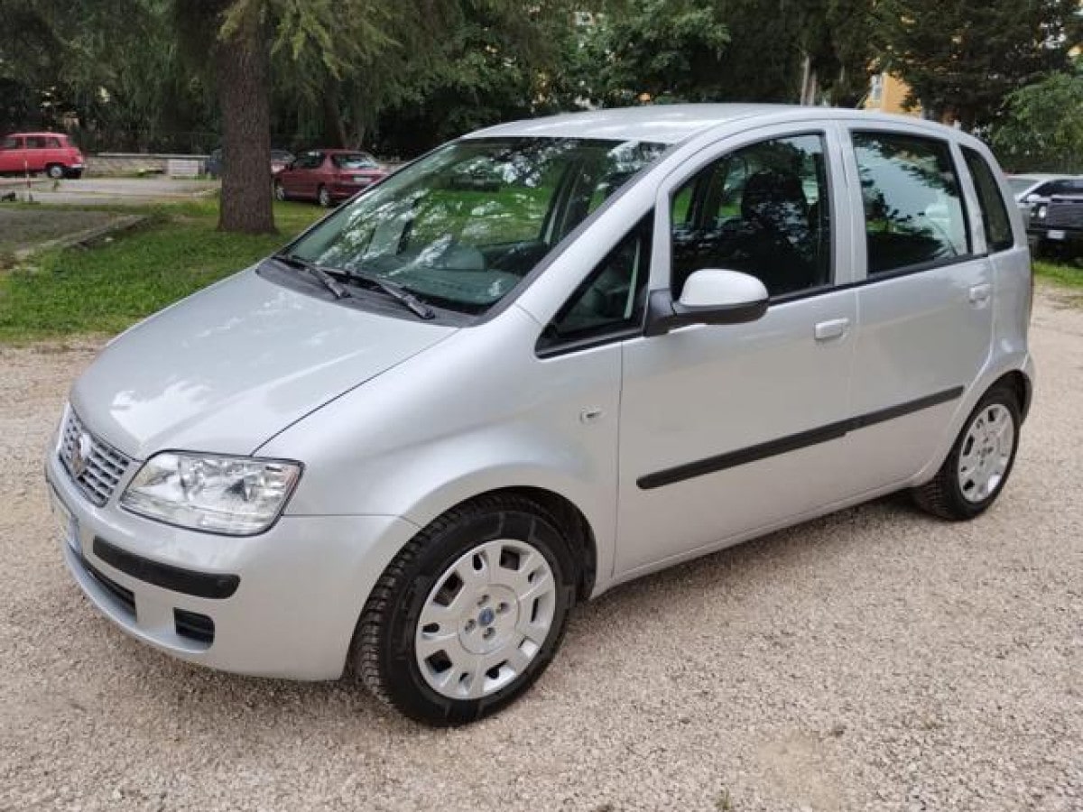 FIAT Idea 1.2 16V BlackLabel