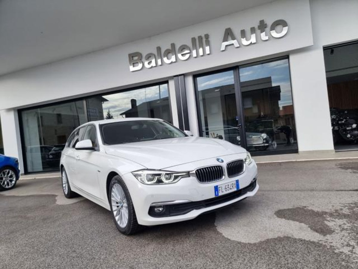 BMW Serie 3 (F30/31) 316d Touring Luxury