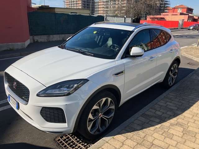 Jaguar E-PaceE-Pace 2.0d i4 R-Dynamic HSE awd 150cv auto my19