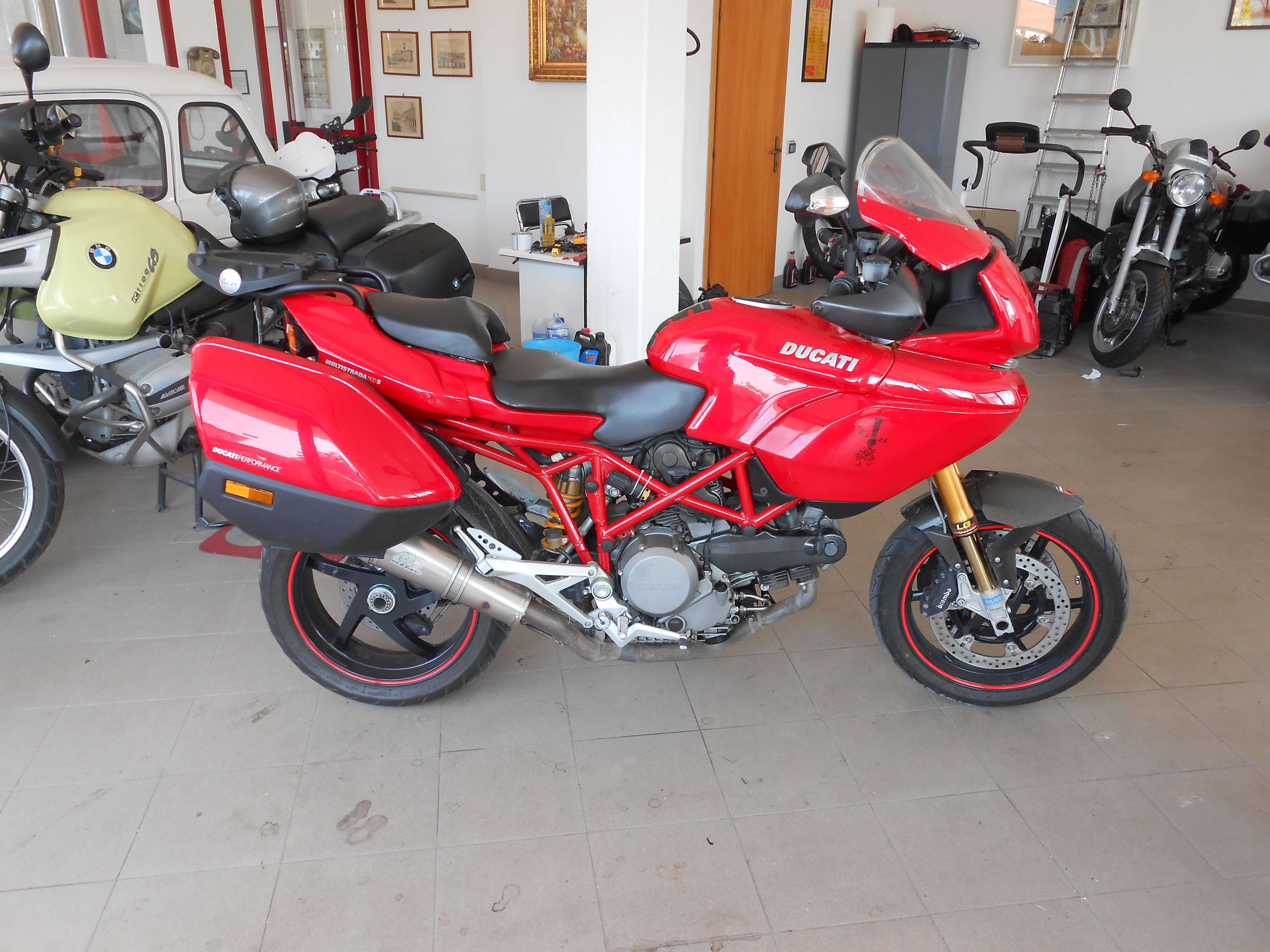 Ducati Multistrada 11001100 S