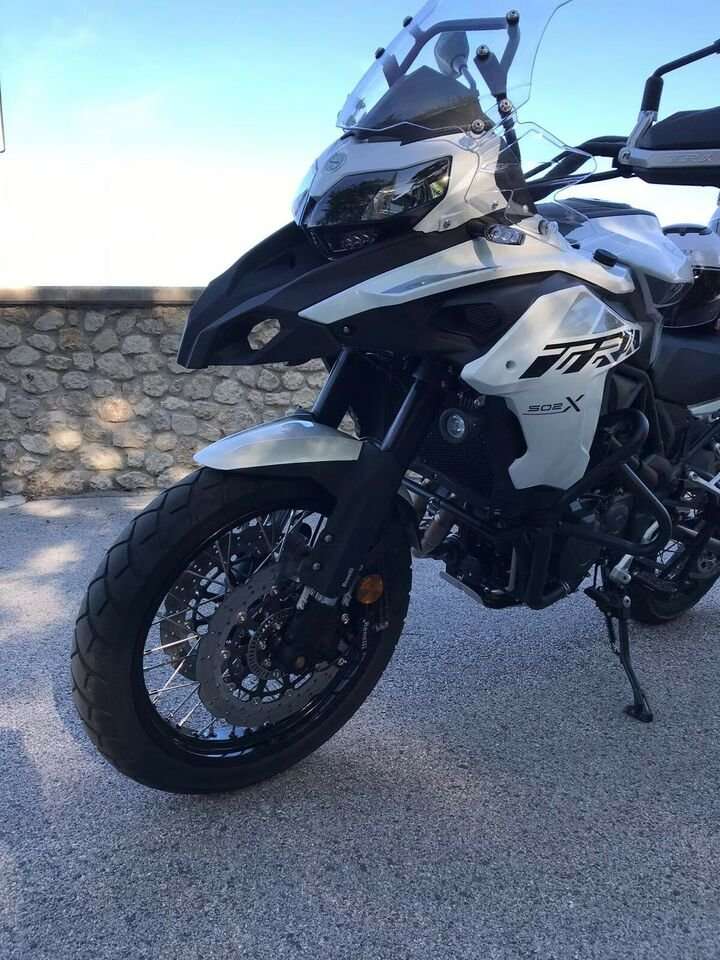 Benelli TRK 502