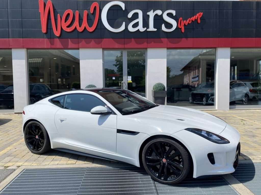 Jaguar F-Type3.0 V6 380 CV aut. AWD Coupé S R-Dynamic PANORAMA