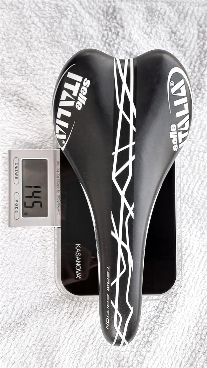 SELLE ITALIA SLR CARBON PRO TEAM