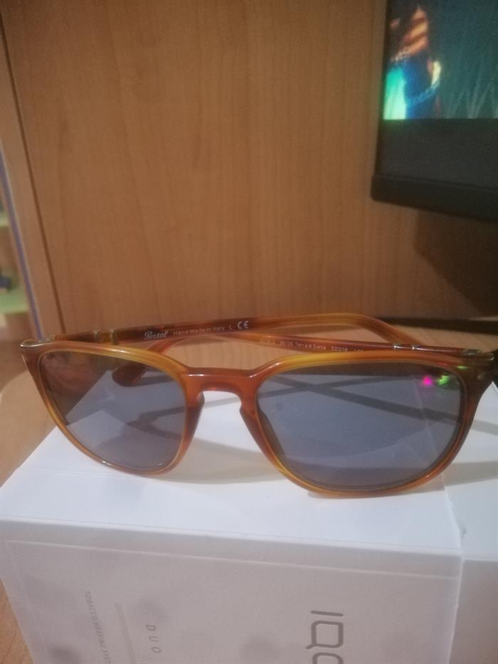 OCCHIALI DA SOLE MADE IN ITALY PERSOL