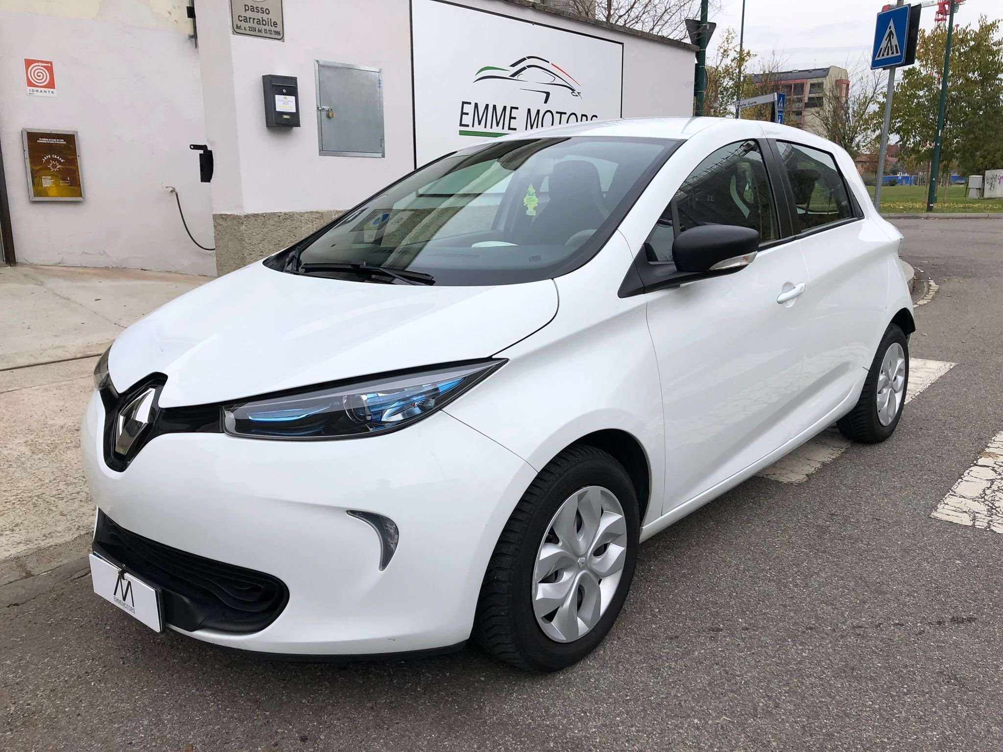 Renault ZOELife R90 Flex 92cv - AUT/NAVI/LED