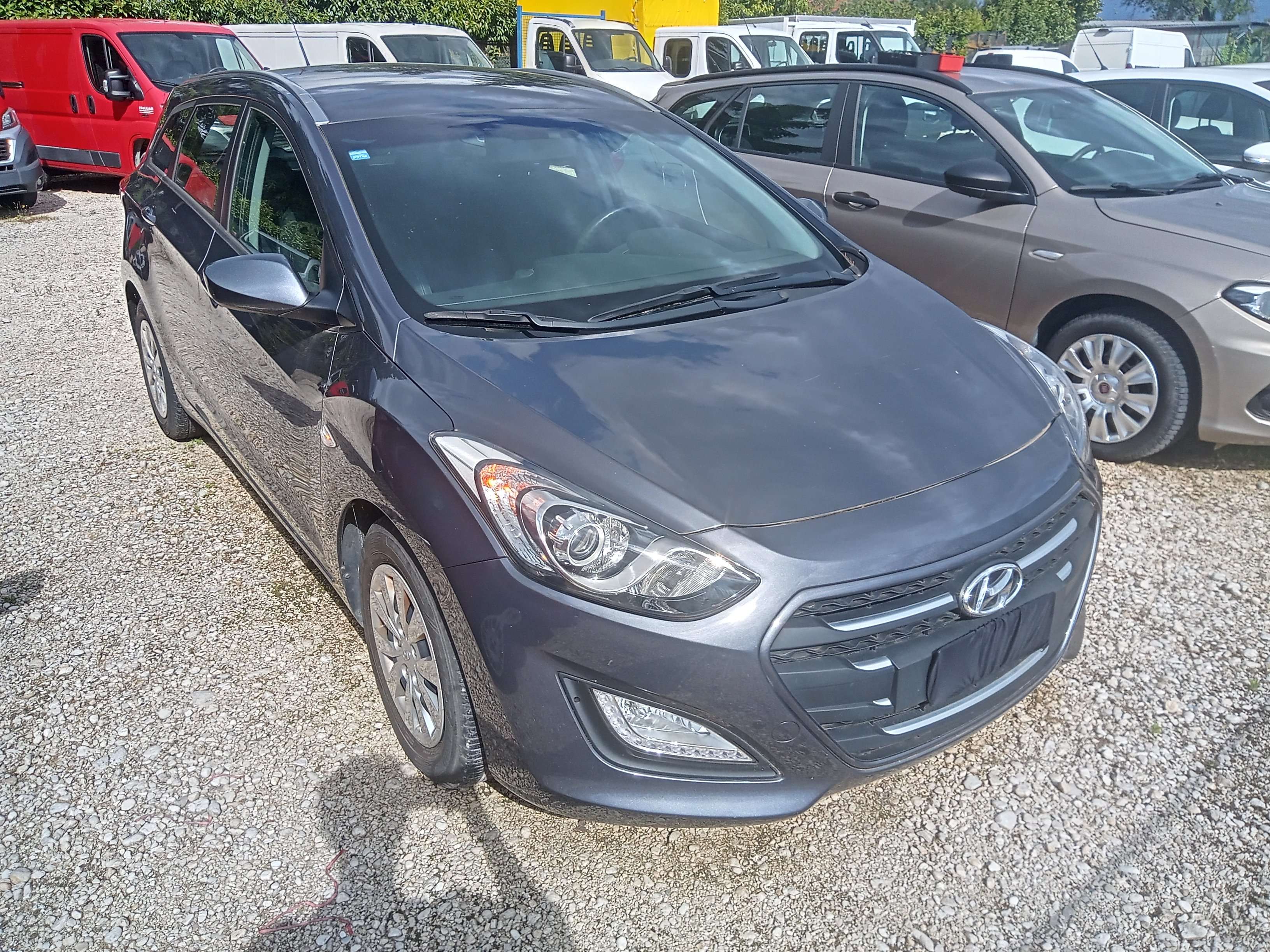 Hyundai i30i30 Wagon 1.6 crdi Comfort 110cv FL E6