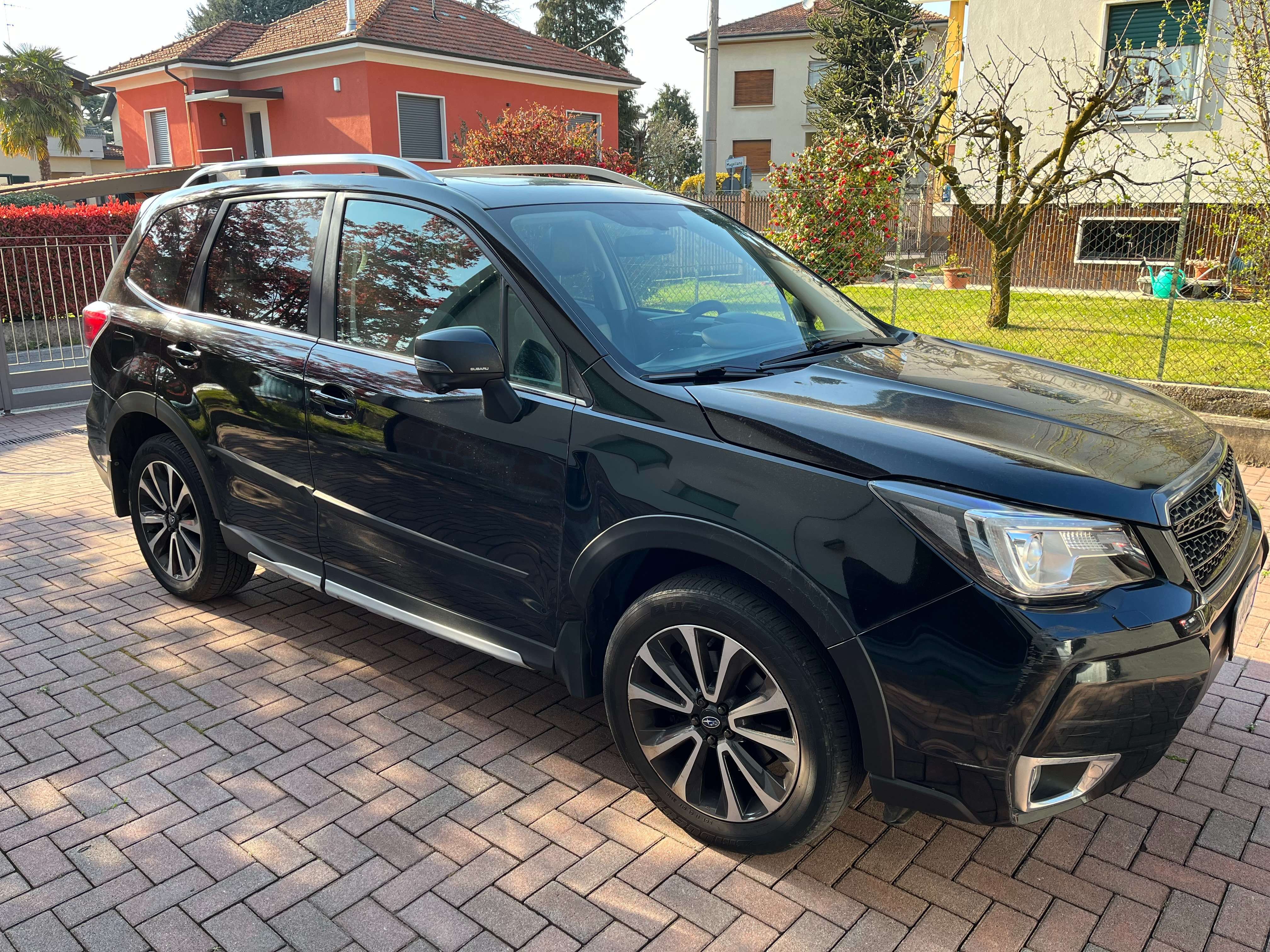 Subaru ForesterForester 2.0 XT 241 CV Turbo AWD Navi con Garanzia