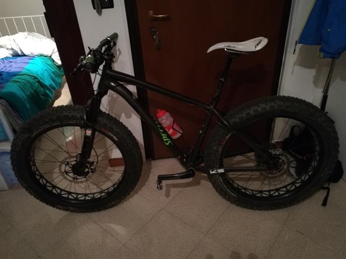 FAT BIKE SPECCIALIZED