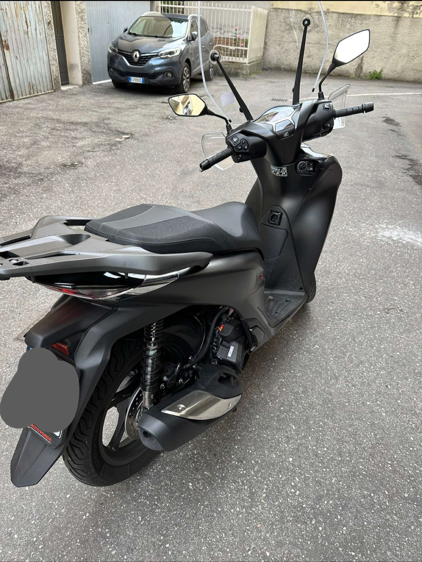 Honda SH 150isport