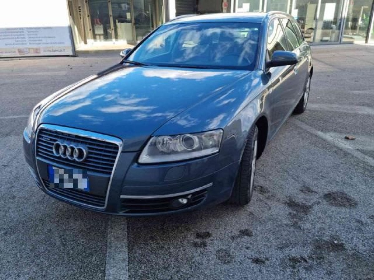 AUDI A6 3ª serie A6 Avant 3.0 V6 TDI F.AP. quattro