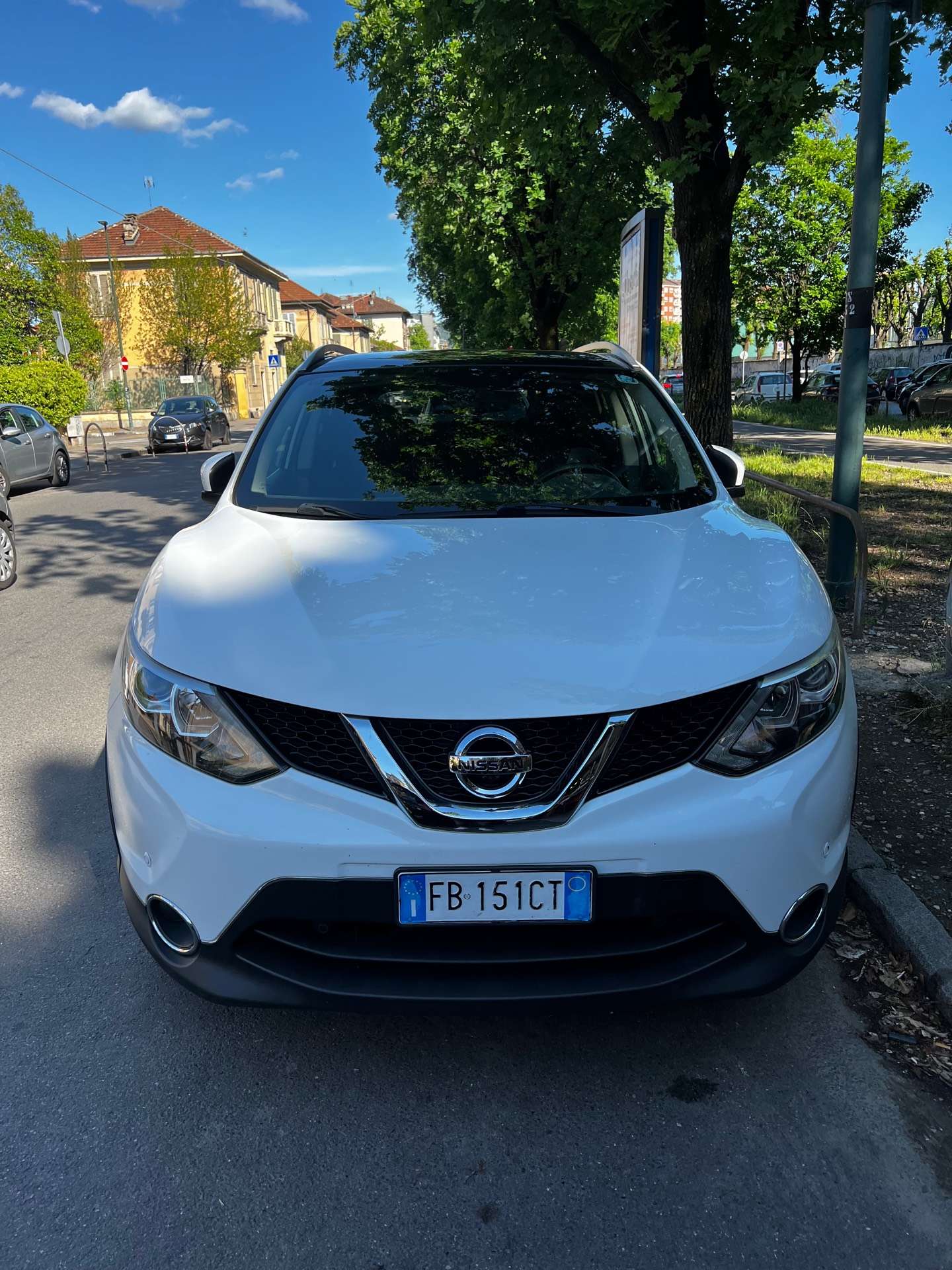 Nissan Qashqai1.5 dci 360 110cv E6