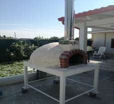 Forno a legna mobile