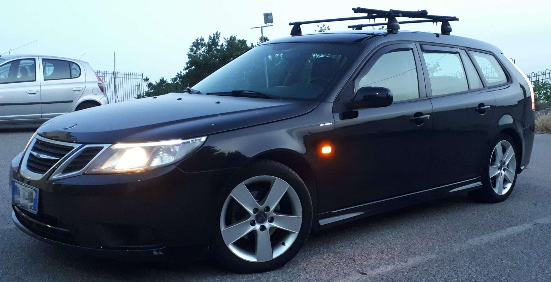 Saab 9-3SportHatch 1.9 tid Vector dpf