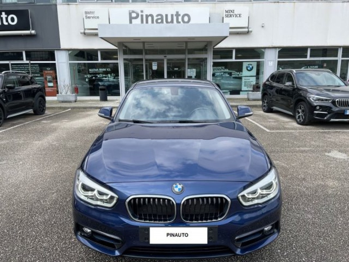 BMW Serie 1 (F20) 114d 5p. Sport