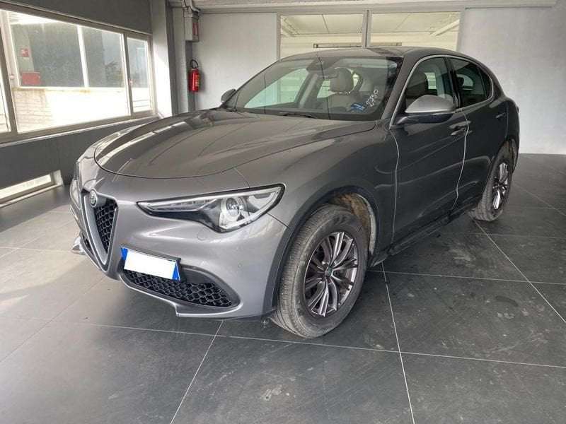 Alfa Romeo Stelvio2.0 Turbo 200 CV AT8 Q4 Executive