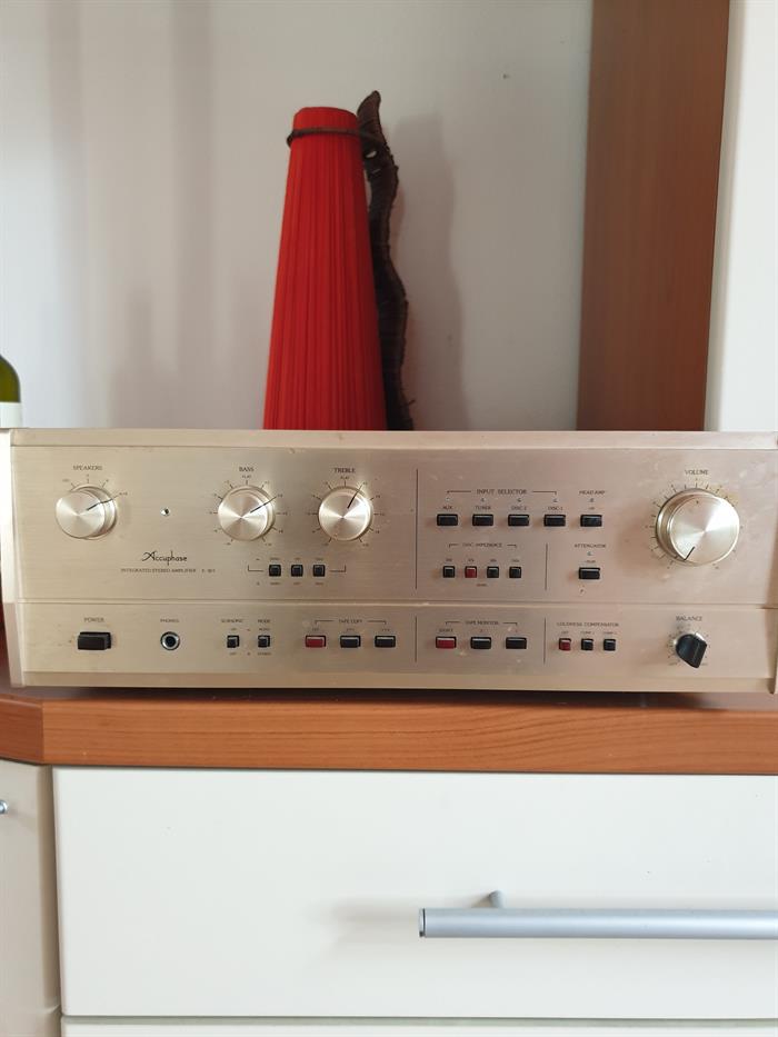 ACCUPHASE E-301 PER AMATORI