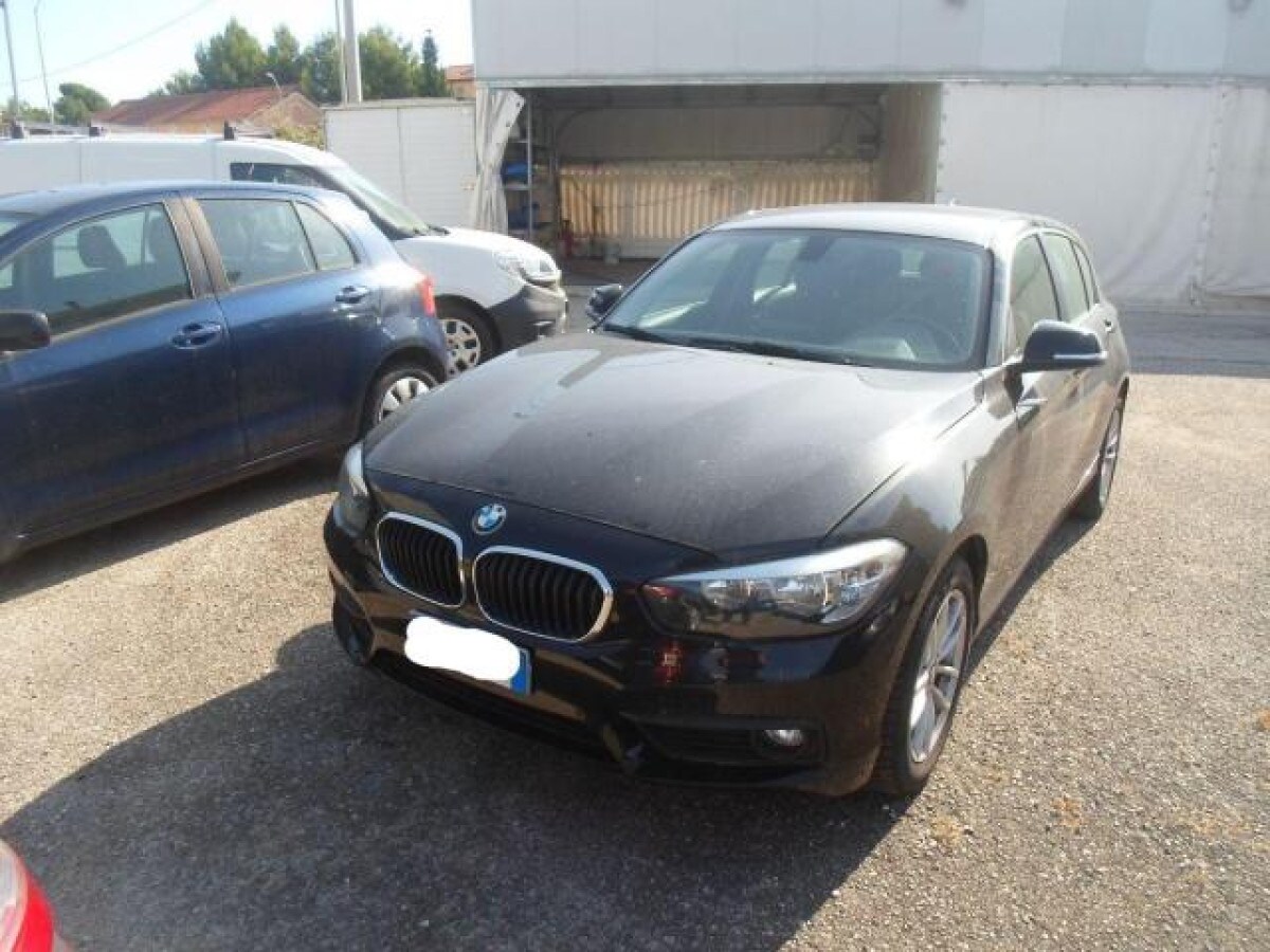 BMW Serie 1 (F20) 116d Business 5p