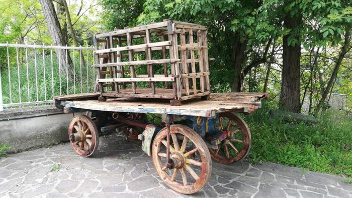 CARRO AGRICOLO ANTICO ARREDO GIARDINO