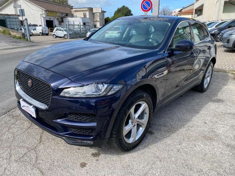 Jaguar F-PaceF-Pace 2.0 D 180 CV AWD aut. Prestige