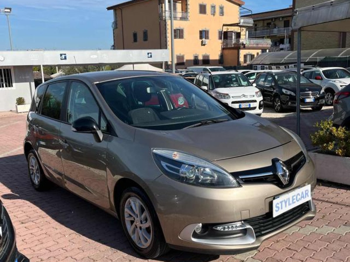 RENAULT Scénic 3ª serie Scénic XMod dCi 110 CV Start&Stop Energy Limited