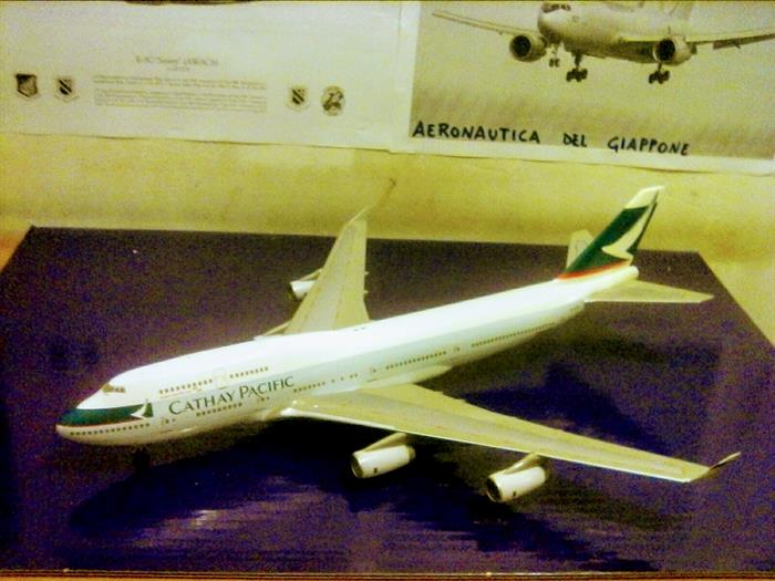 STUPENDO MODELLO STATICO BOEING 747 DELLA HERPA