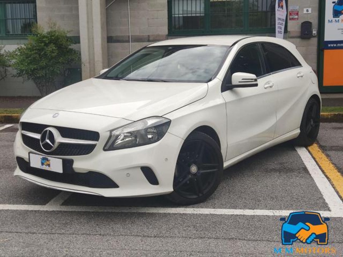 MERCEDES Classe A (W176) A 180 d Sport