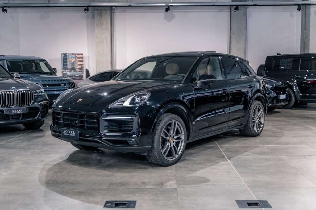 Porsche Cayenne3.0 V6*PURE SPORT*AERO KIT*SCARICHI SPORT*RADAR