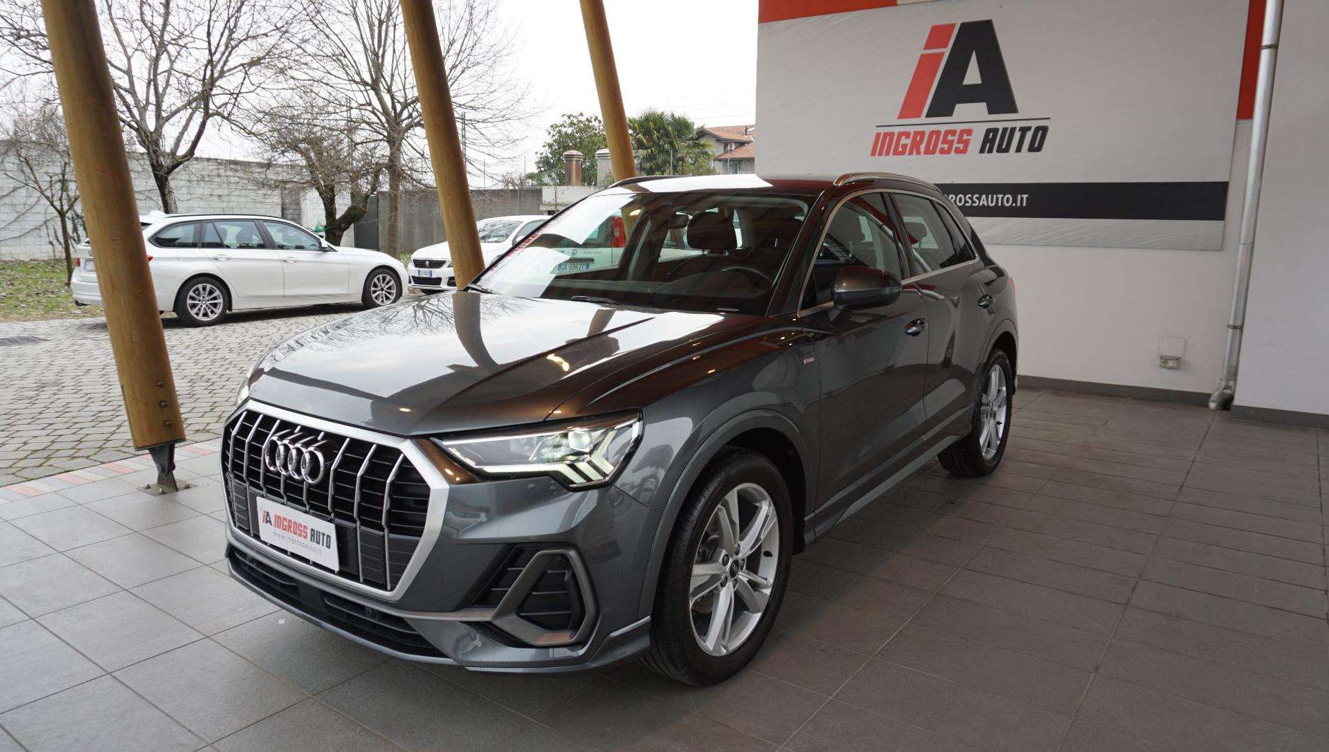 Audi Q335 TDI S tronic S line edition