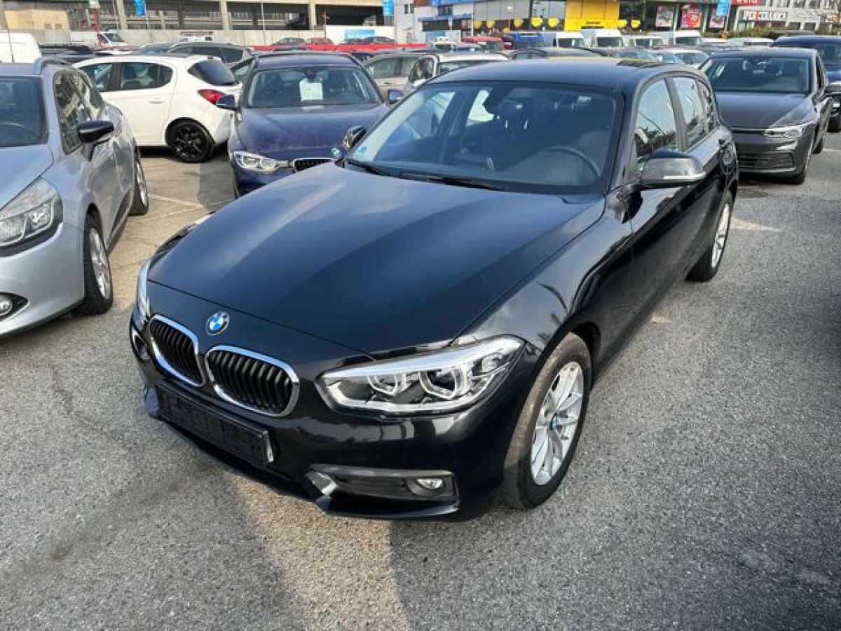 BMW Serie 1 (F20) 118d xDrive 5p. Advantage