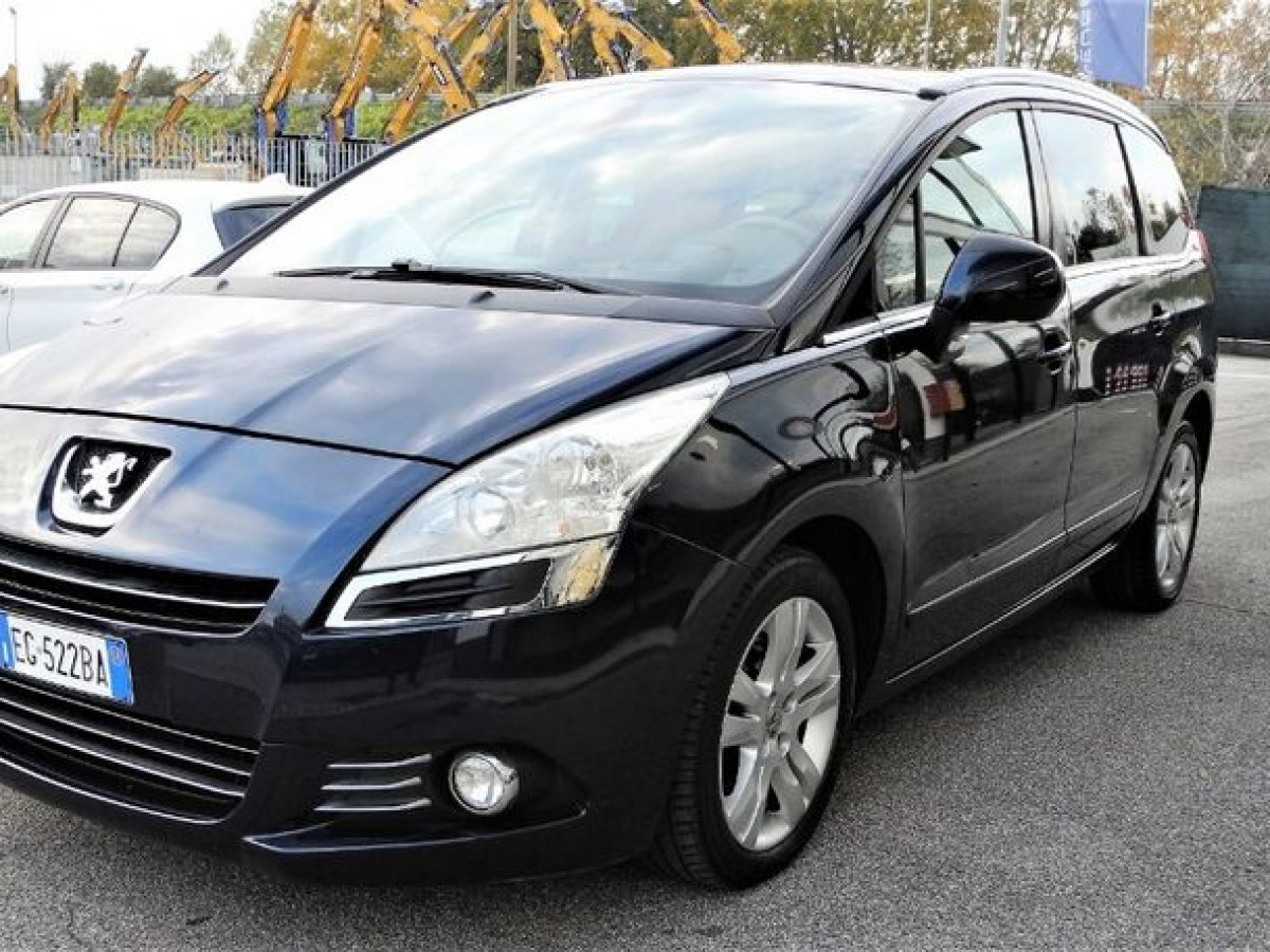 PEUGEOT 5008 1ª serie 5008 2.0 HDi 150CV Féline