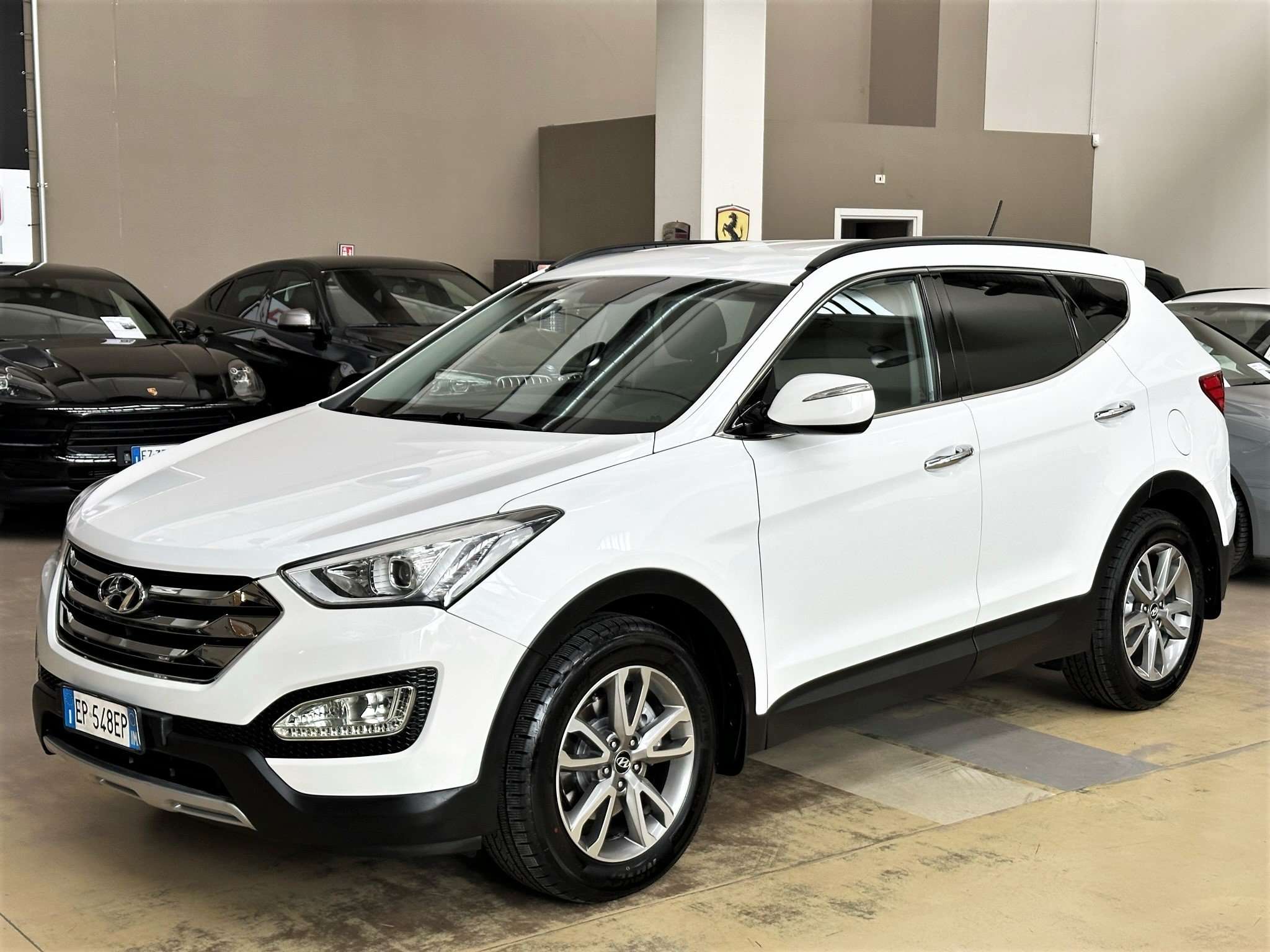 Hyundai SANTA FE2.0 crdi Comfort 2wd - Navi - Camera - Euro 6