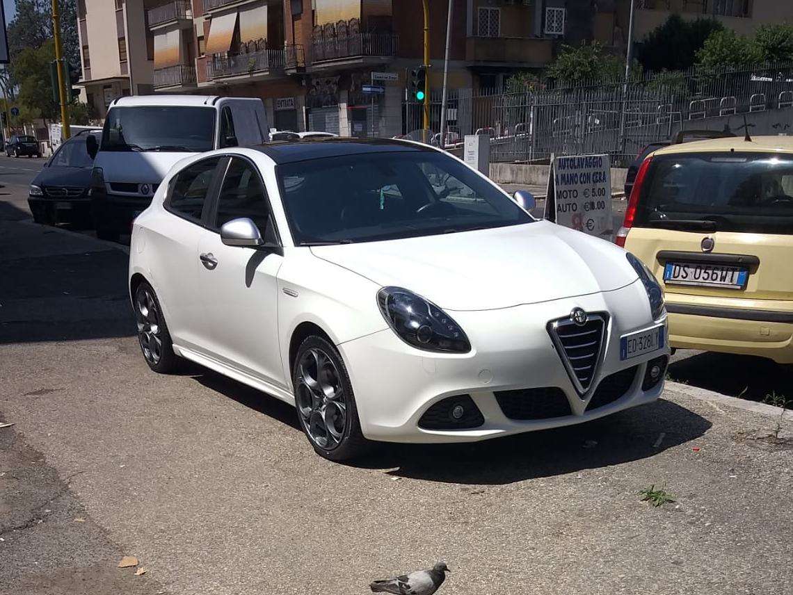 Alfa Romeo GiuliettaGiulietta III 2010 1.4 t. m.air Distinctive 170cv