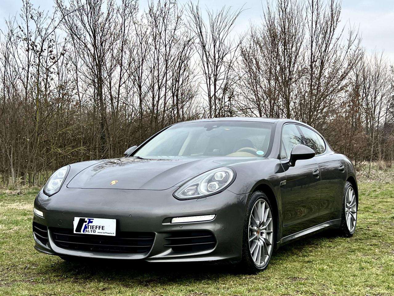 Porsche Panamera3.0 Diesel