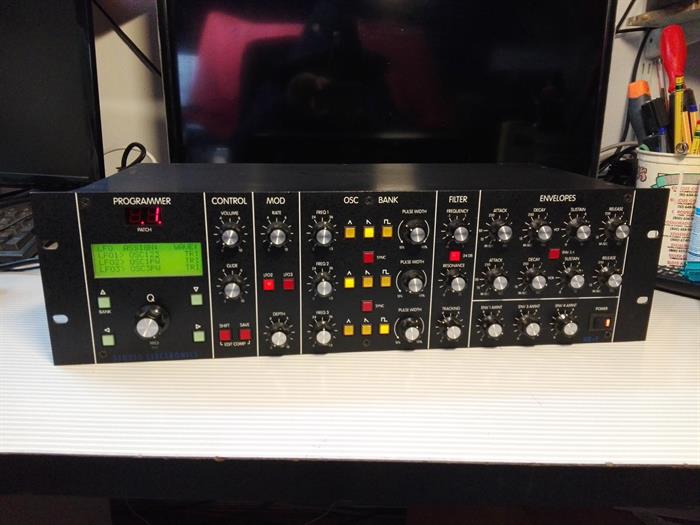 SE-1 SYNTH ANALOGICO 3 VCO E MEMORIE STUDIO ELECTRONICS SE 1