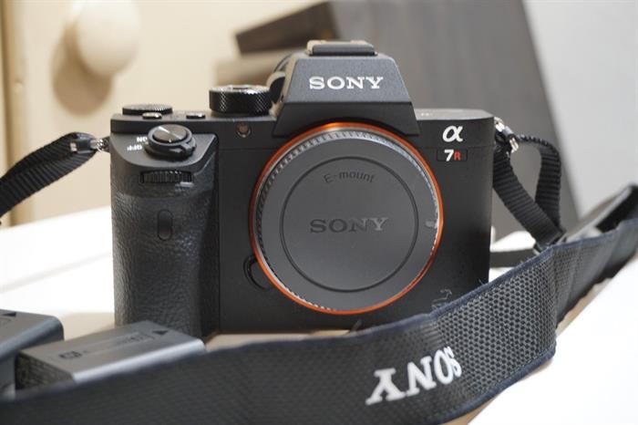 SONY A7R II