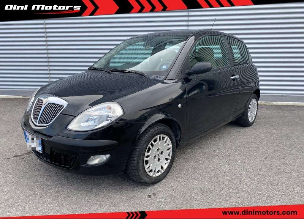 Lancia Ypsilon1.3 Multijet 16V OK NEOPATENTATI