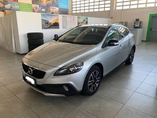 Volvo V40 Cross CountryV40 Cross Country 2.0 d2 Plus