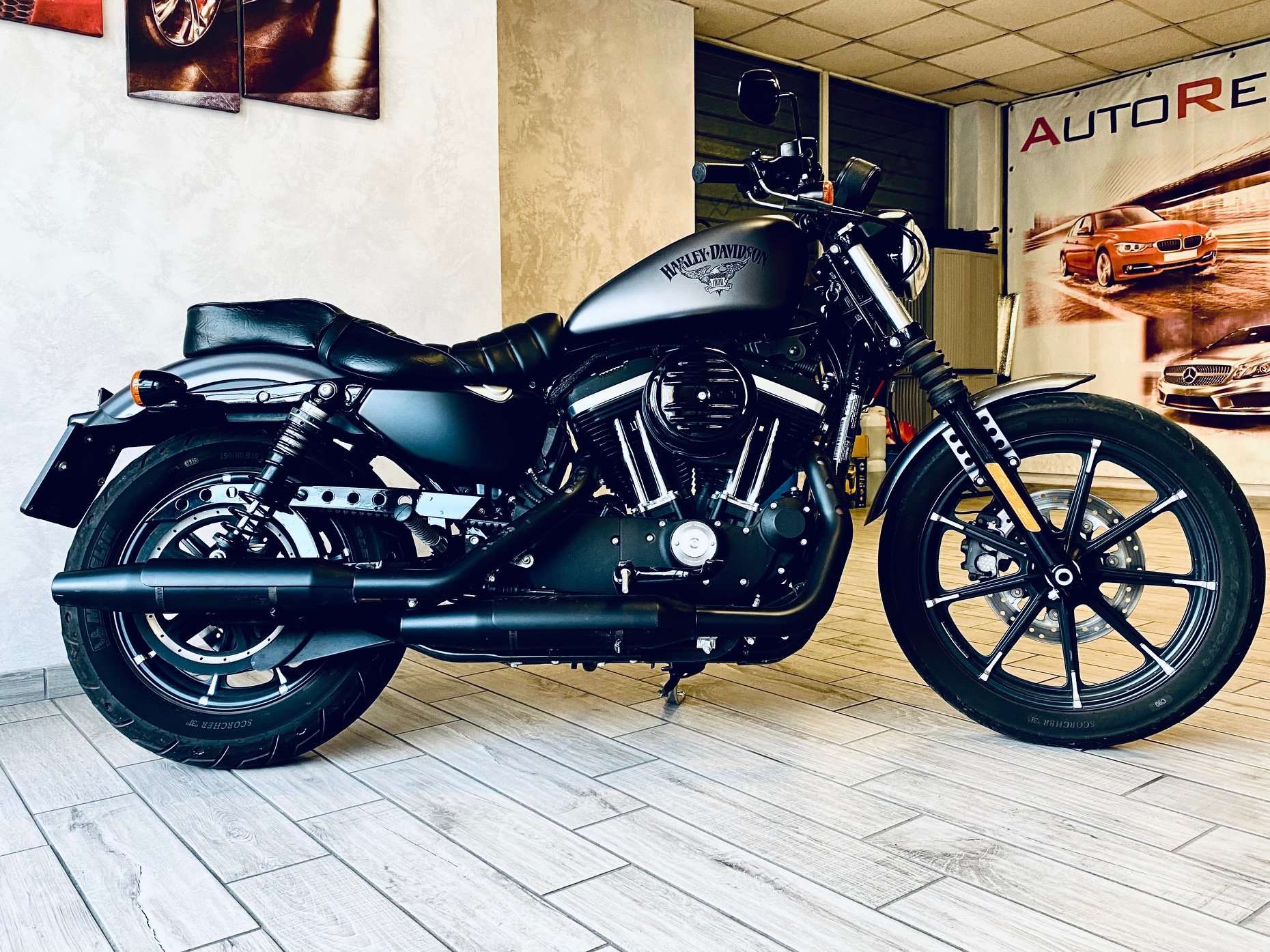 Harley-Davidson Iron 883XL 883N