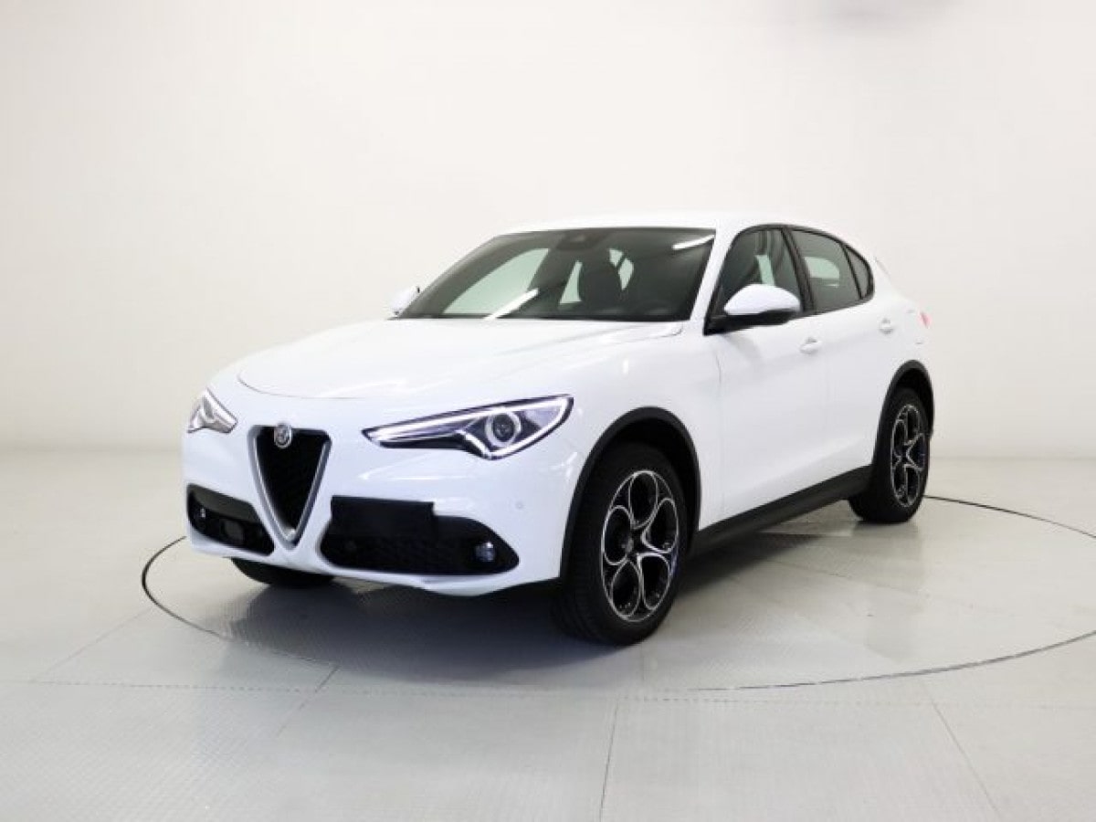 ALFA ROMEO Stelvio Stelvio 2.2 Turbodiesel 210 CV AT8 Q4 Executive