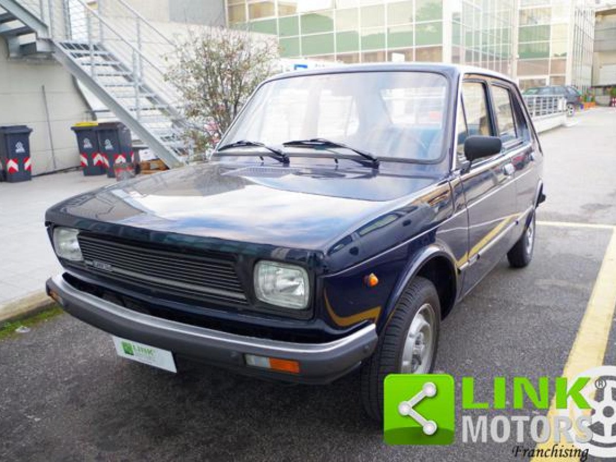 FIAT 127 900 cl - 4 porte | doc. e targhe originali