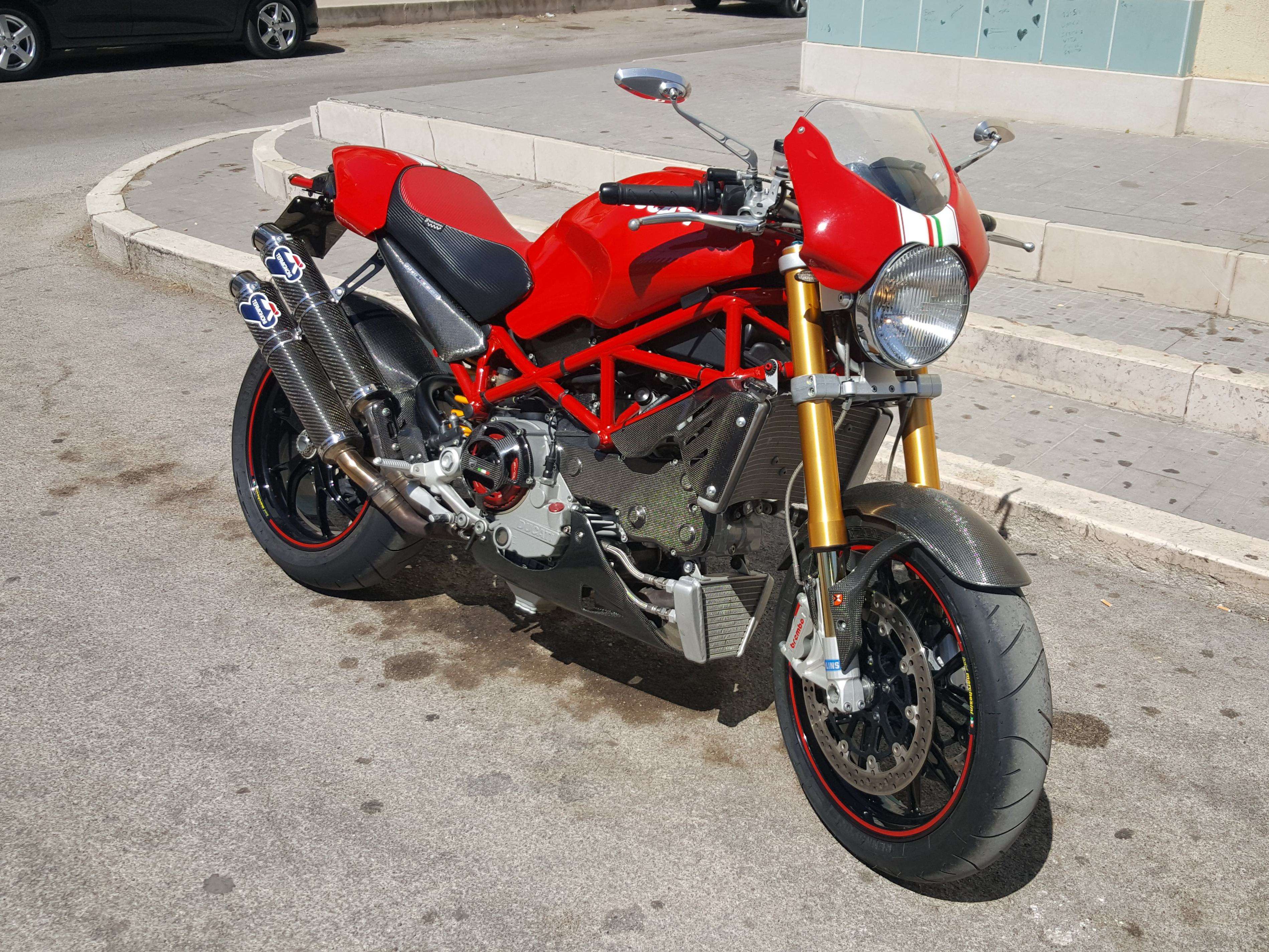 Ducati Monster S4RS4rs 998 testastretta