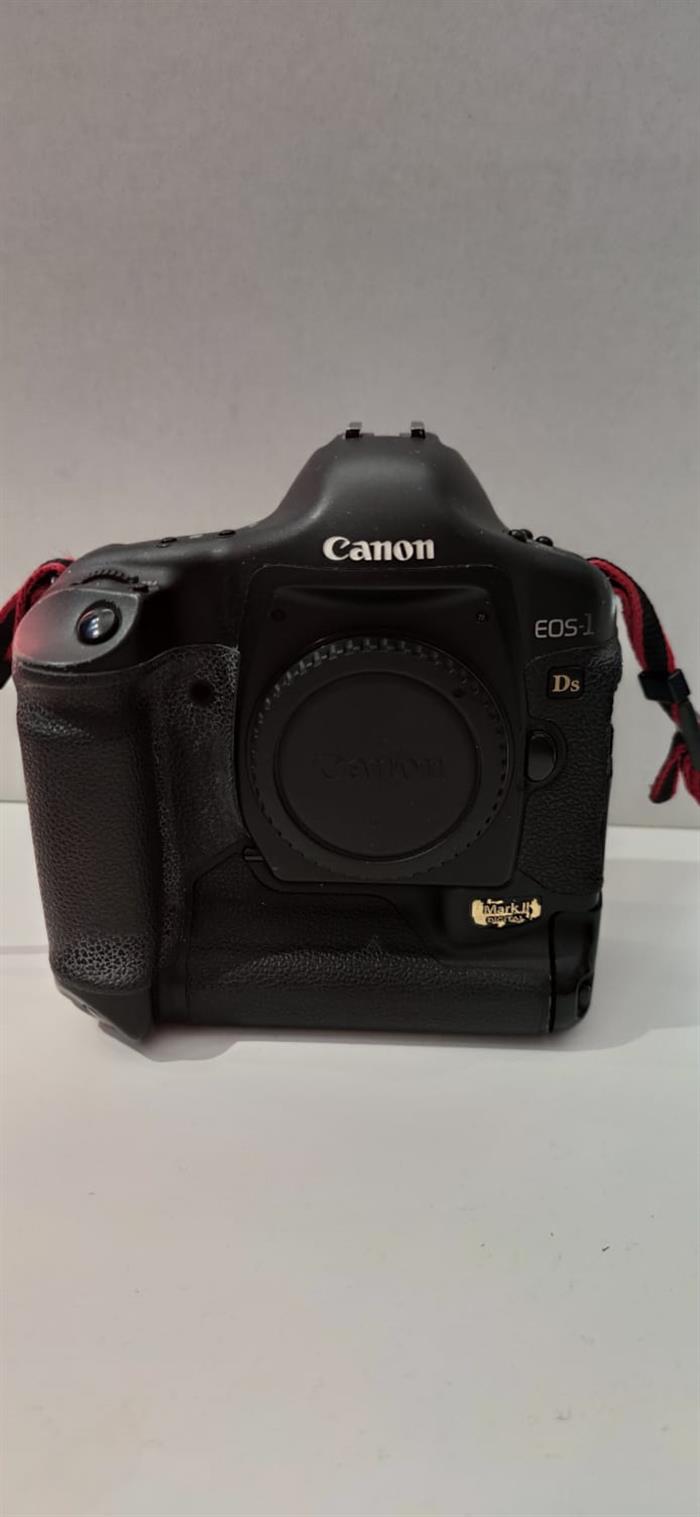 CANON EOS 1DS MK2