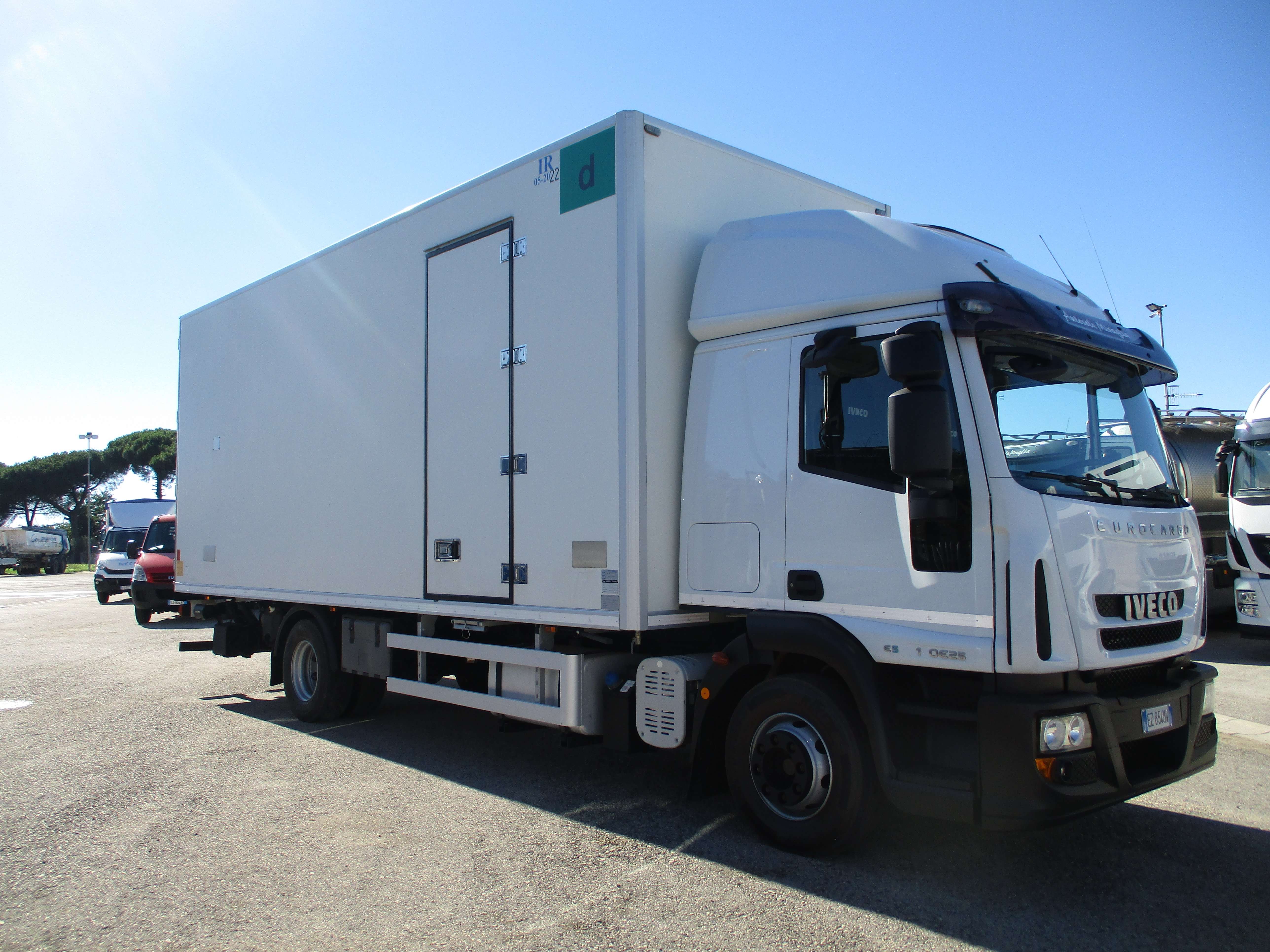 Iveco 140/25 E5 ISOTERMICO DA 7.20 CON ATP +SPONDA 20Q