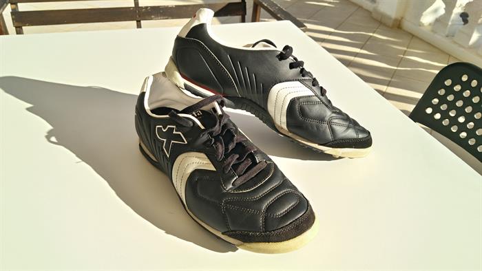 SCARPE KIPSTA "CALCETTO 500 BLACK" NUMERO 47