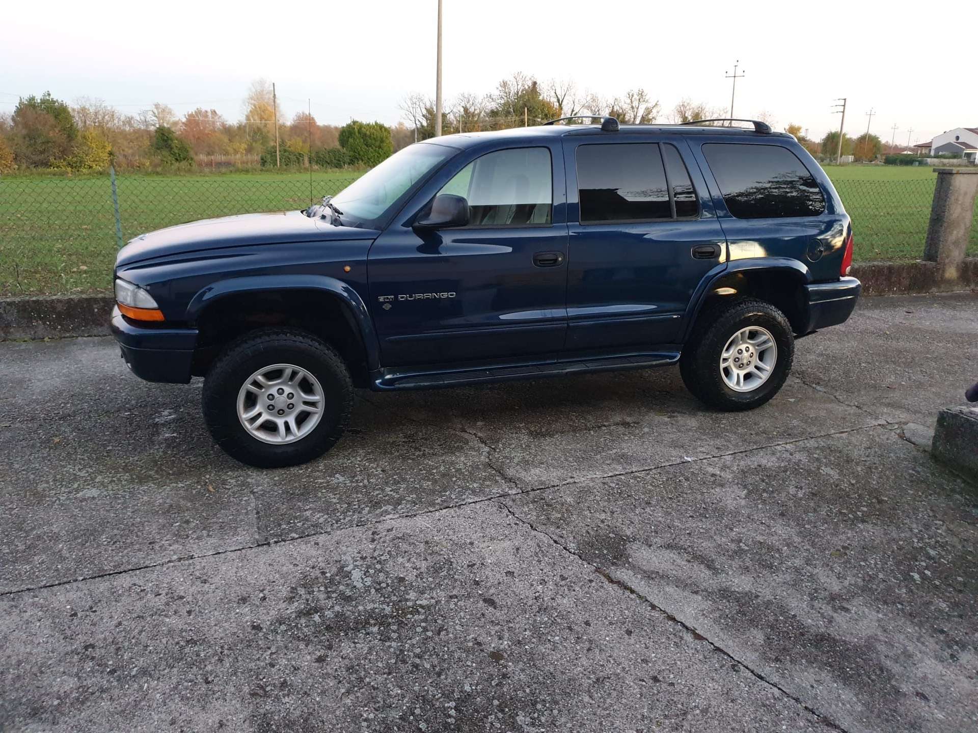 Dodge Durango4.7 slt plus  4wd. AUTOCARRO