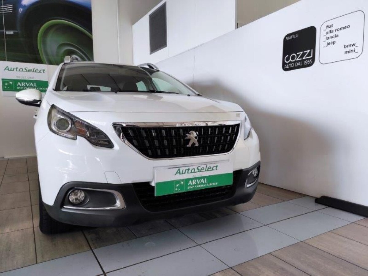 PEUGEOT 2008 BlueHDi 100 S&S Active