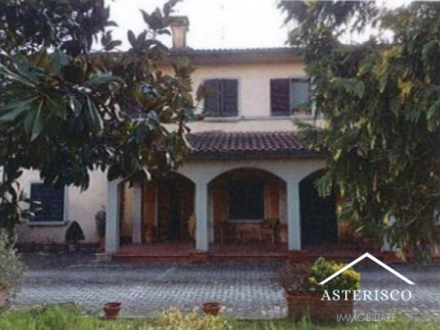 Appartamento in villino - località  farniole - via del duca n. 186 -  foiano della chiana (ar)