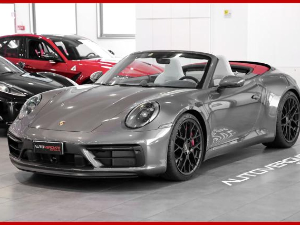 PORSCHE 911 (992) 911 Carrera 4 GTS Cabriolet