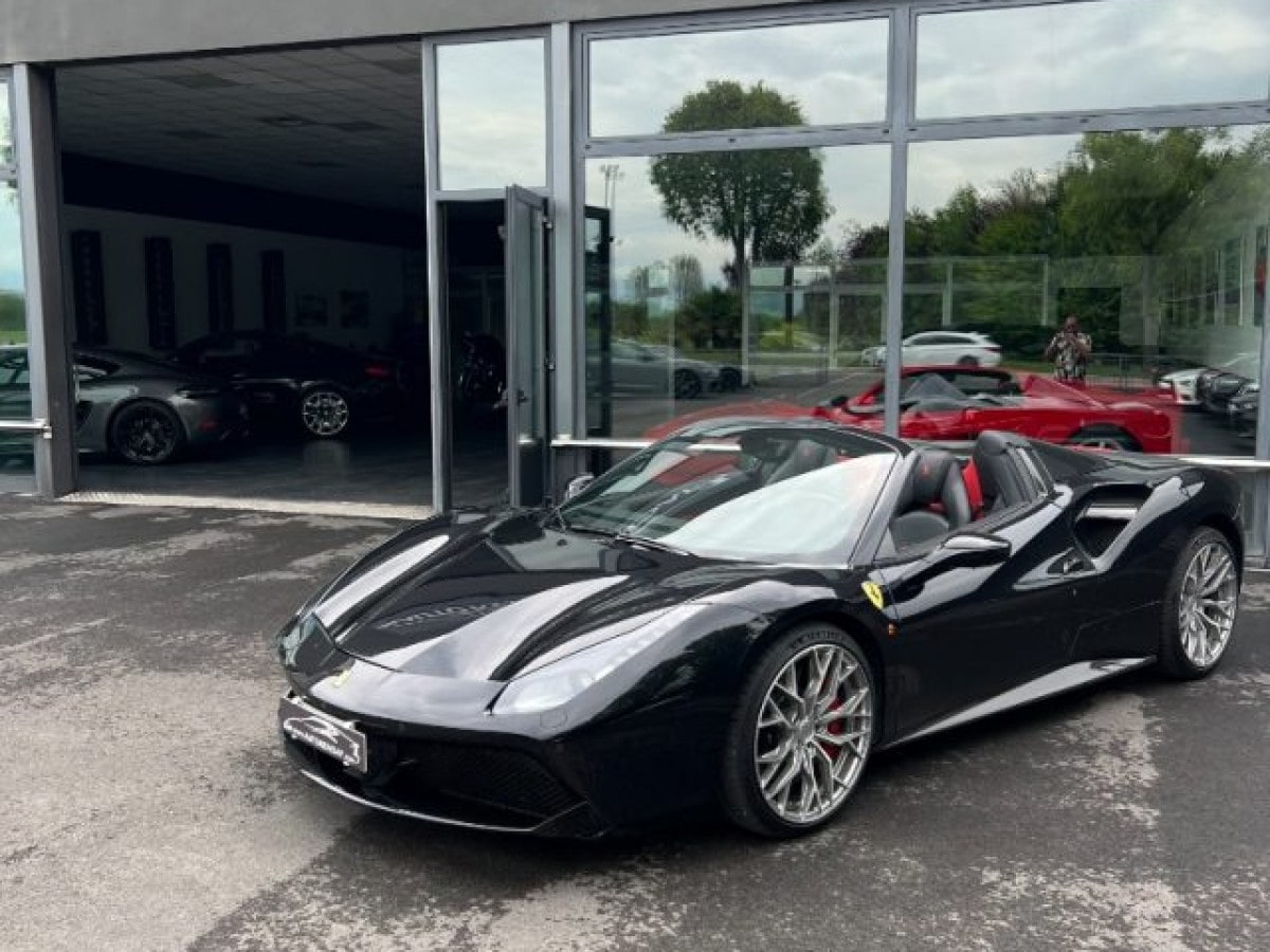 FERRARI 488 488 Spider